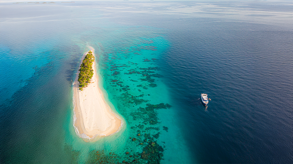 Liveaboards – Nomadic Scuba